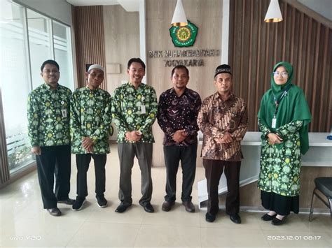 Kunjungan Dan Konsolidasi Majelis Dikdasmen PCM Kotagede Dengan SMK