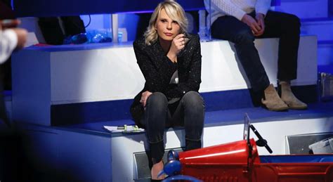 C è Posta per te Amici Uomini e Donne Mediaset cambia la
