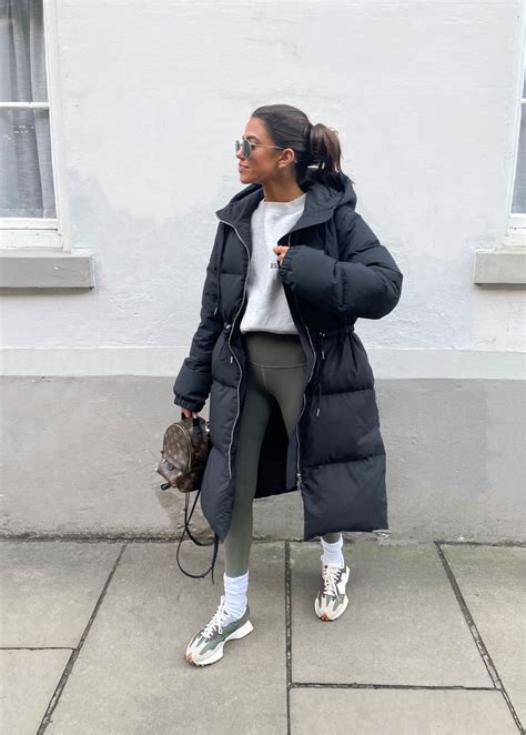New Balance Stone 327 Trainers Curated On LTK Winter Fashion Outfits