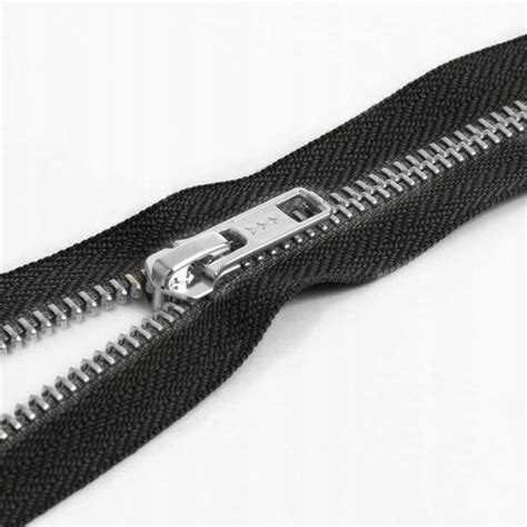 YKK zamek błyskawiczny metalowy do kurtki rozdzielczy 65cm 580 nikiel