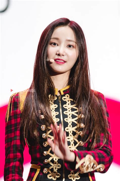 190104 Momoland Yeonwoo