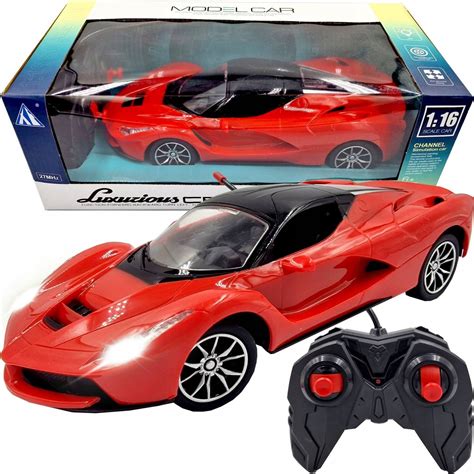 SAMOCHÓD ZDALNIE STEROWANY AUTO RC NA PILOTA ŚWIATŁA LED 1 18 SPORTOWY