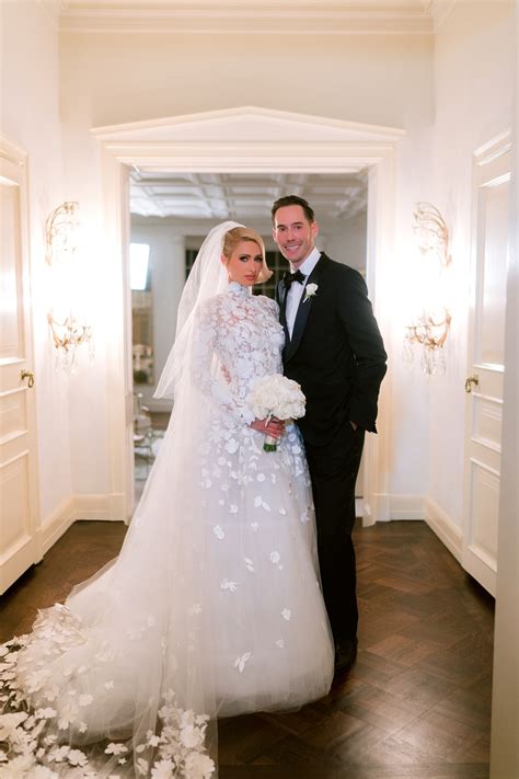 Paris Hilton Habla Sobre La Maternidad Y Sobre Su Libro De Memorias Vogue