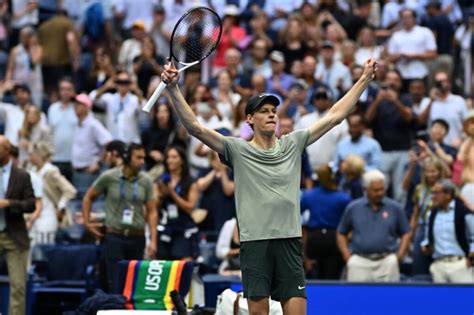 Jannik Sinner sempre più nella storia trionfa anche agli US Open