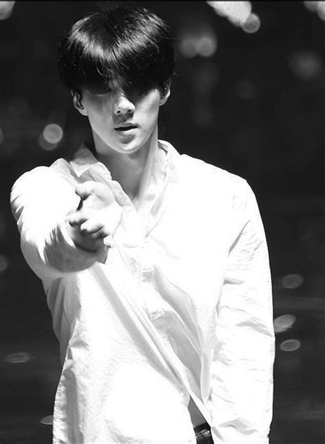 Netizens Discuss The Underrated Nature Of EXOs Sehun And BTS Jin