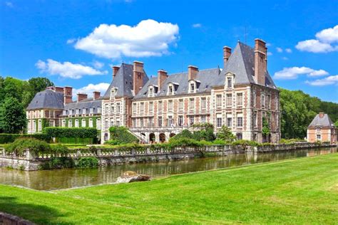 Guide Du Tourisme Et Des Loisirs Historiques Et Culturels En Essonne