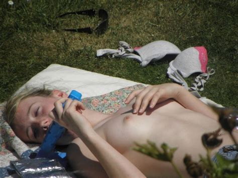 Naked Neighbors Spied Cumception