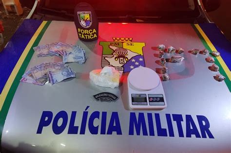 Duas mulheres são presas por suspeita de tráfico de drogas em Canindé