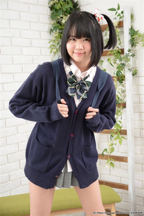 Lovepop Hinata Suzumori Photoset