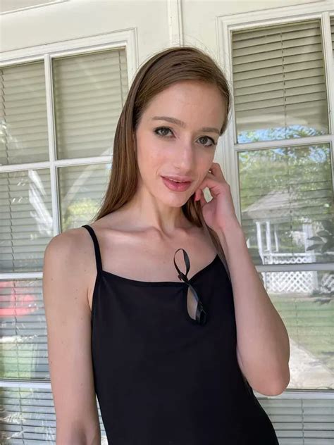 TW Pornstars 1 Pic ATKGirlfriends Twitter Looking So Sweet With