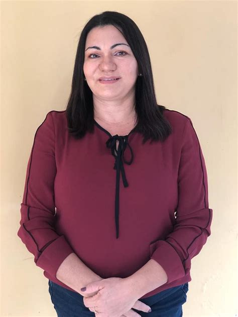 Pré candidata à prefeitura de Amapá do Maranhão Nelene Gomes se