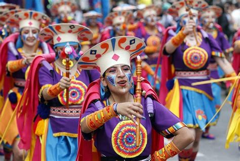 Carnaval De Negros Y Blancos En Pasto