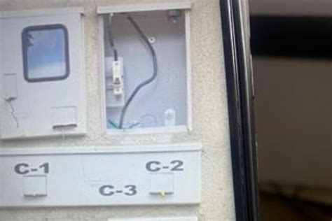 Homens são presos por furto e receptação de fios de cobre na região