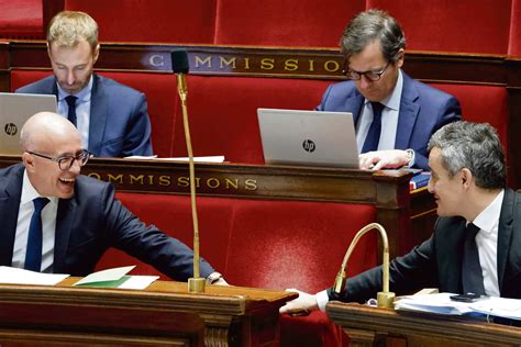 Loi immigration après la motion de rejet le gouvernement court après