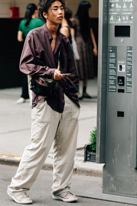The Best Street Style From New York Fashion Week Men S Gq Mens