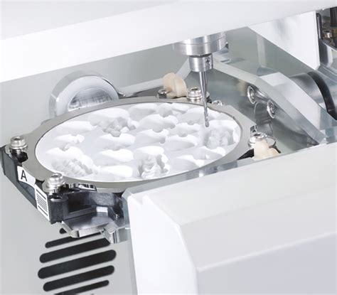 Roland DWX 52DCi 5 Axis Dental Milling Machine Dandal