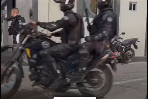 Operação Policial Resulta em Três Prisões e Apreensão de Três Armas de