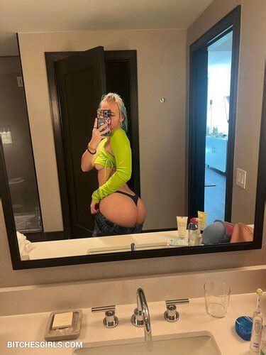 Marissa Arnone Instagram Nude Influencer Marissa Arnone Onlyfans