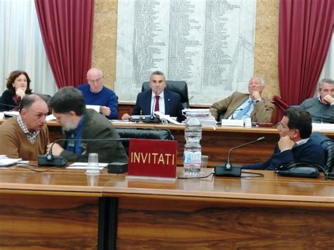 Marsala Il Consiglio Comunale Approva Il Regolamento Su Chioschi E Gazebo