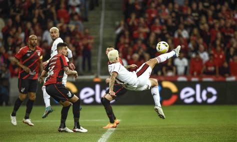 Aí Pedro Torcida do Flamengo se empolga golaço e classificação na