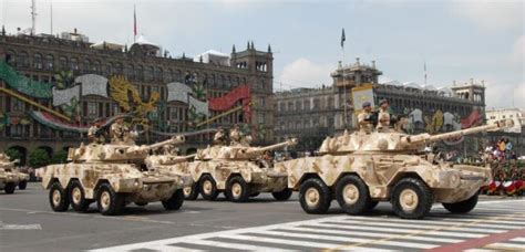 Mantenimiento de blindados Panhard y M2 A1 en el Ejército Mexicano
