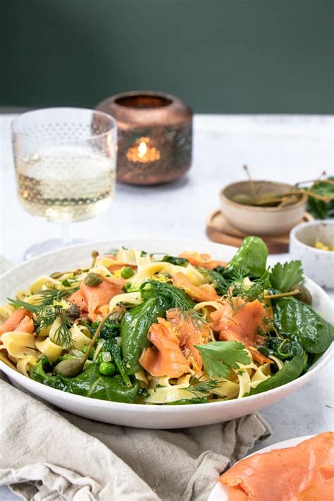 Pasta Met Gerookte Zalm En Gremolata Mind Your Feed