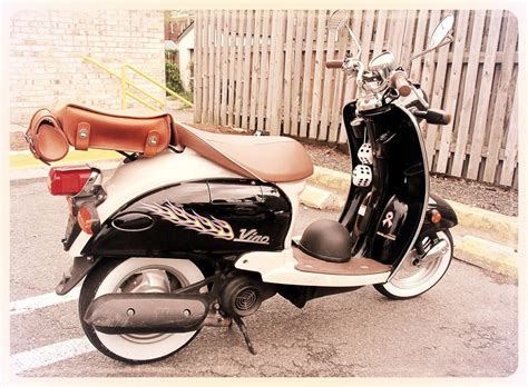 Retro Yamaha Vino Scooter Just Love The Dice And The Flame Flickr