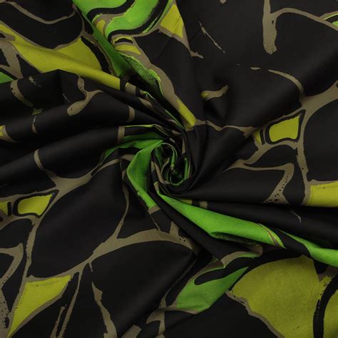 Tessuto Popeline Di Cotone A Fantasia Motivo Floreale Nero Verde