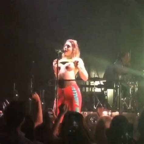 Tove Lo Nude At Shamless Performances Photos Videos And