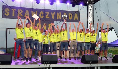 Turniej Piłki Nożnej o Puchar Wójta Gminy Strawczyn Centrum Sportowo