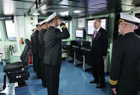 Mavi Vatanın yeni karargahı TCG ANADOLU Denizcilik Dergisi