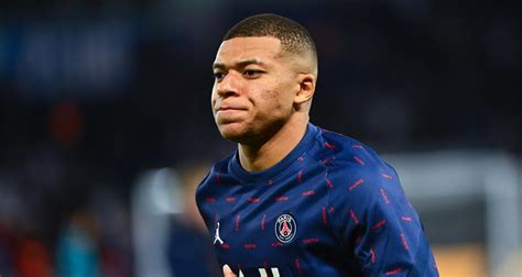 Kylian Mbappé rejoint le Loft et écarté du groupe professionnel du PSG