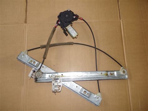 MECHANIZM SZYBY PRAWY PRZÓD FIESTA MK6 5DRZWI EURO 10566340910