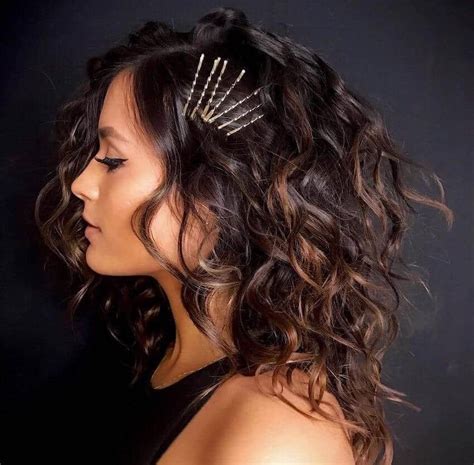 Capelli Ricci Estate 2019 Idee Tagli E Tendenze Capelli