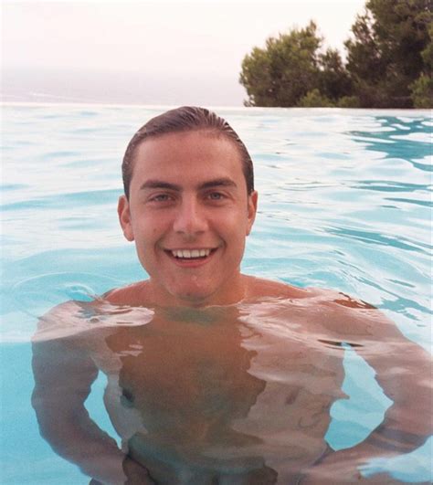 Pin En Paulo Dybala Hombres Corazones