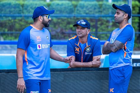Ind Vs Aus St Test Suryakumar Yadav To Make Debut Star Batters Pic