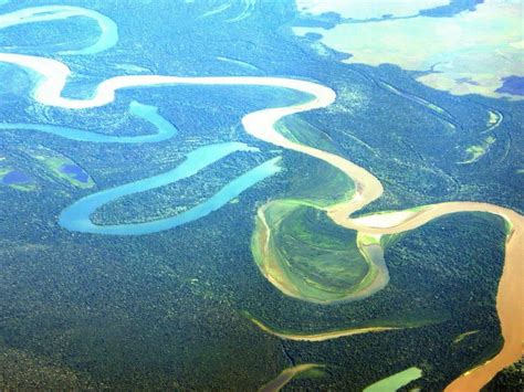 PPT Bacia Hidrográfica é a área drenada por um rio principal e seus