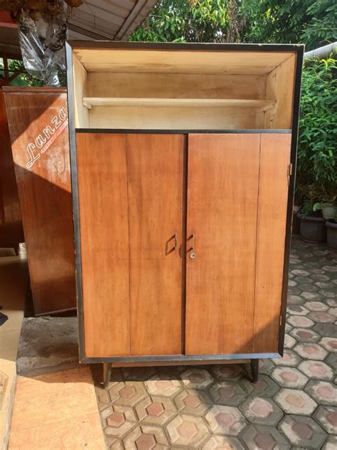 Lemari Dapur Jumbo Jati Tua Lembaran Kaki Jengki Lemari Makan Kali Ini