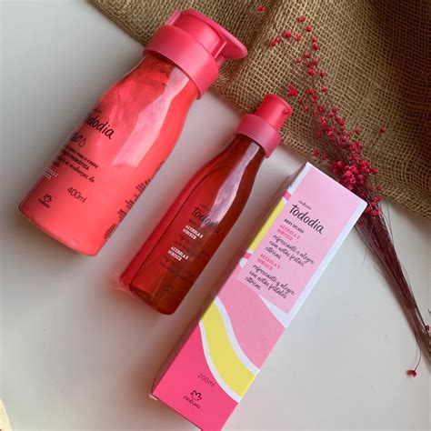 Kit Tododia Acerola E Hibisco Natura Hidratante Corporal 400ml Body
