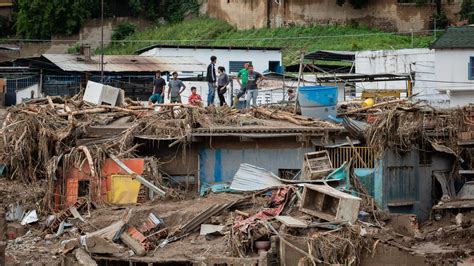 Al Menos 36 Muertos Tras Las Fuertes Lluvias En Venezuela