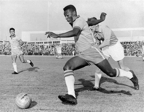 Pelé no dicionário entenda o significado do novo adjetivo da Língua