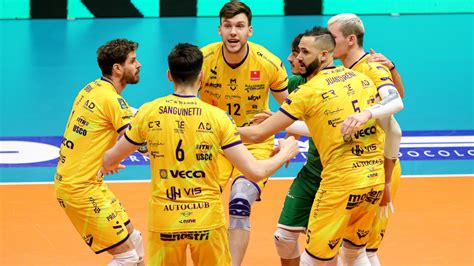 Superlega Che Fatica Ma Che Liberazione A Monza Modena Ritrova