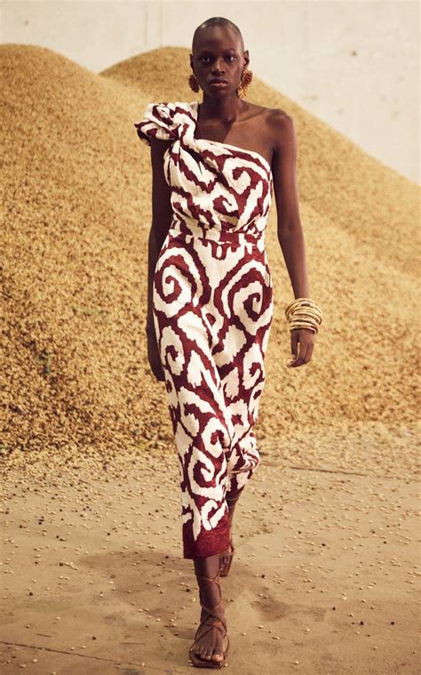 Women S Johanna Ortiz Pre Fall 2024 Collection Moda Operandi Artofit