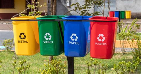 Coleta seletiva o que é como funciona tipos e cores