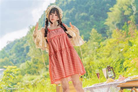 Yaokoututu 咬一口兔娘ovo Green field tea party 绿野茶会 naked cosplay asian 69