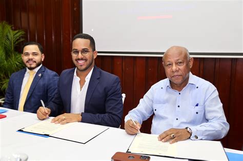 Iad Y Ministerio De La Juventud Firman Convenio En Beneficio De J Venes