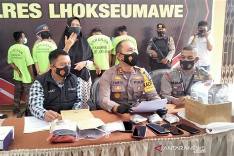 Polisi Tangkap Dua Pengedar Sabu Sabu Di Lhokseumawe ANTARA News Aceh