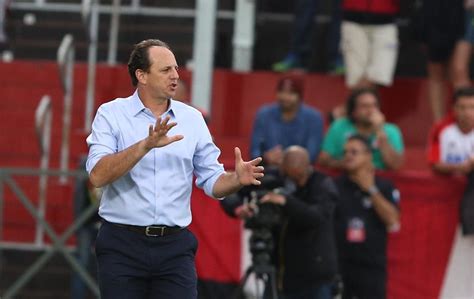 Inocentes Rogério Ceni é o novo técnico do Fortaleza