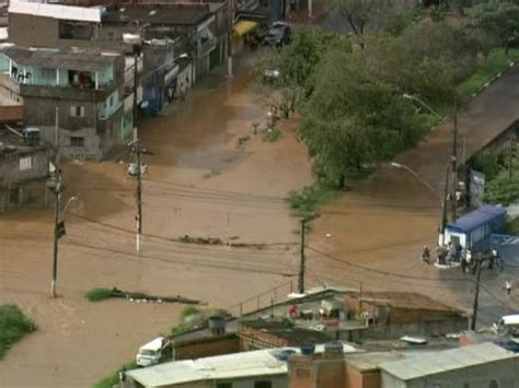G Chuva Forte Alaga Ruas De Osasco Not Cias Em S O Paulo