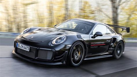 Video así batió el Porsche 911 GT2 RS el récord del auto de producción